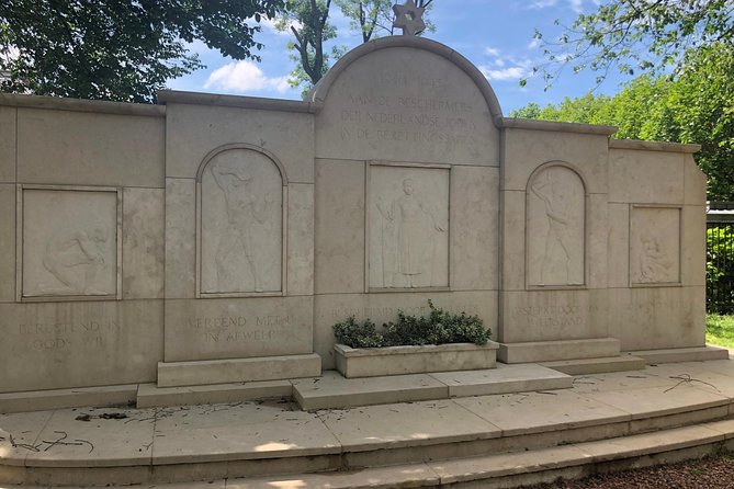 Private walk: Anne Frank in Amsterdam - The Sum Up