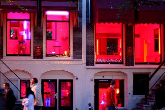 Red Light District Primetime Private Tour for 18+ Only - Authenticity and Insights from Reviews