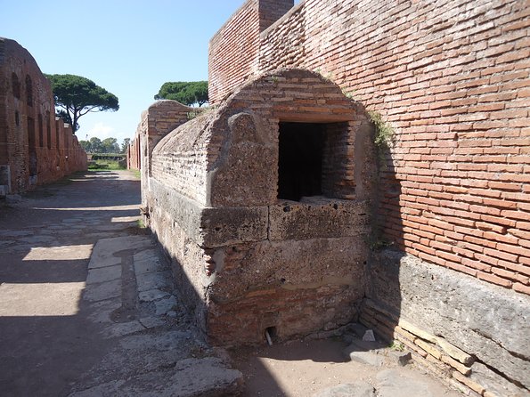 Roman Mysteries Family tour of Ostia Antica - Price and Value