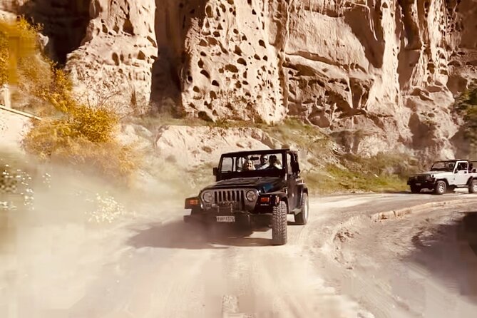 Santorini Wrangler Jeep Afternoon Convoy Tour - Authentic Experiences and What Travelers Say