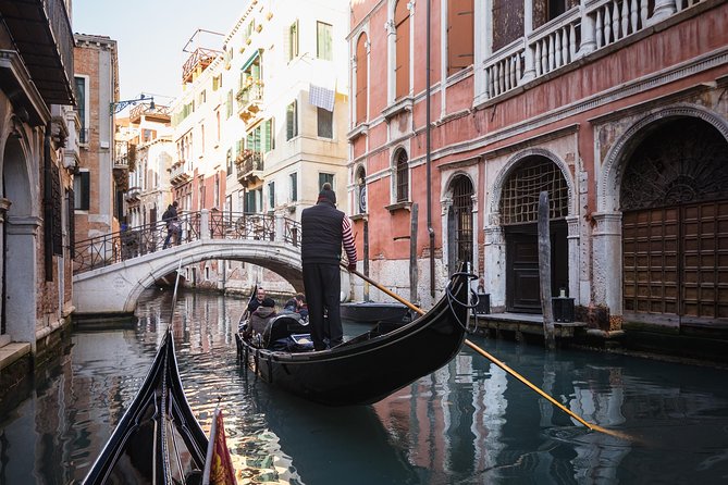 Venice: Romantic Private Gondola Ride on Grand Canal - FAQs About the Venice Gondola Tour