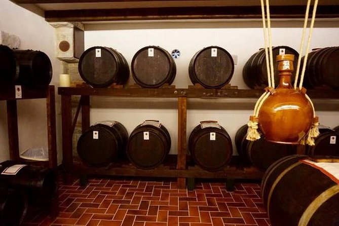 Wine tasting in Chianti, visiting Castellina, in Tuscany from Rome - The Scenic Drive and the Value of the Experience