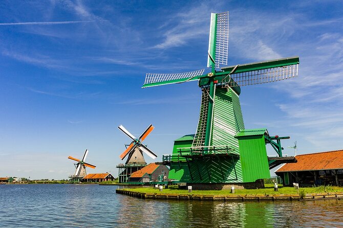 Zaanse Schans private tour Windmills 1/2 day in Jaguar S Type - Who Would Love This Tour