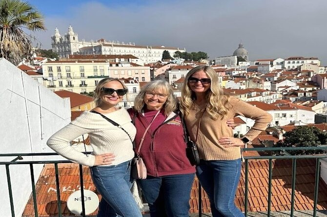 4 Hours Private Tuk Tuk Tour in Lisbon - Exploring Lisbon in a Unique Way: The 4-Hour Private Tuk Tuk Tour