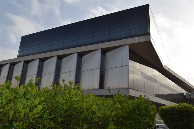 Acropolis & Acropolis Museum Group tour in German or Dutch - Authenticity and Personal Touch: Why It Matters