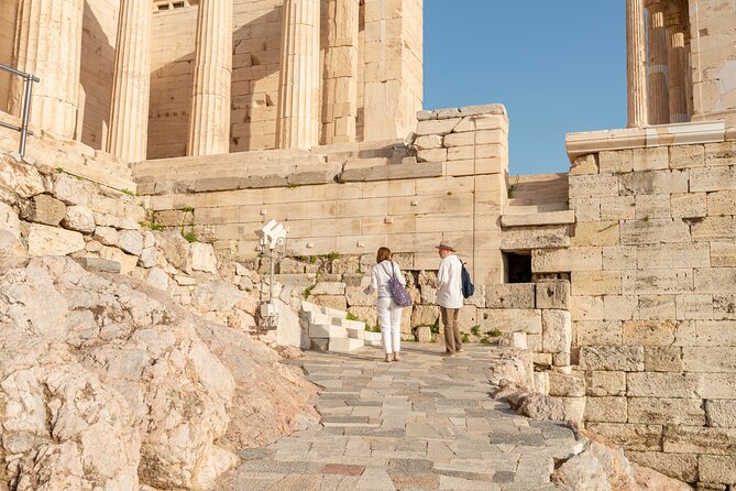 Acropolis 'GOLDEN-HOUR' Private Tour with Licensed Expert Guide - Who Should Consider This Tour?