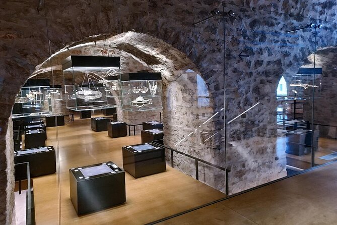 Best of Mainland Greece In-depth Cultural Tour - Authentic Experiences and Special Touches