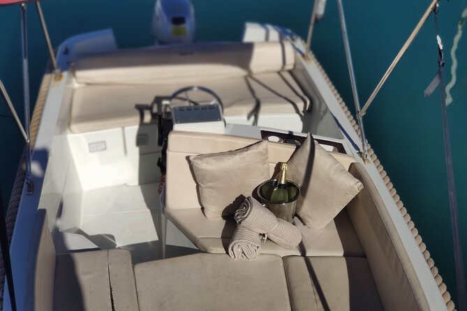 Boat Rental Without License in Benalmádena - Who Should Consider This Experience?