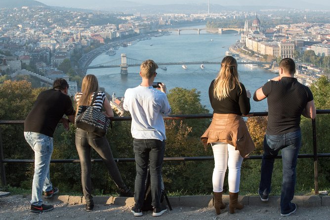 Budapest Grand City Tour with Parliament Visit - FAQ