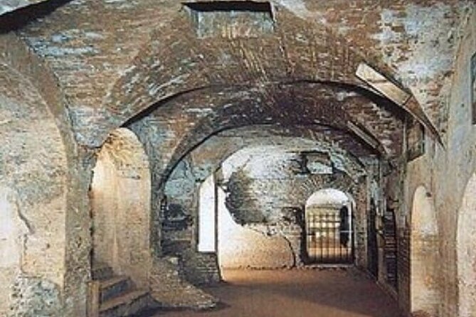 Catacombs in Rome with private transfer - FAQ
