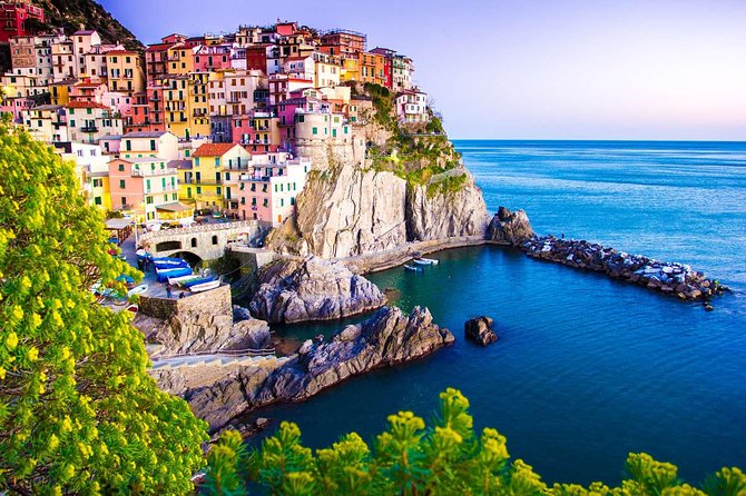 Cinque Terre Private Tour by minivan and ferry-boat from Lucca - The Sum Up