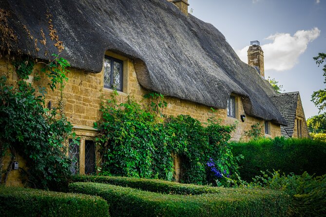 Cotswolds Village Private Car Tour and Photoshoot - Why This Tour Stands Out