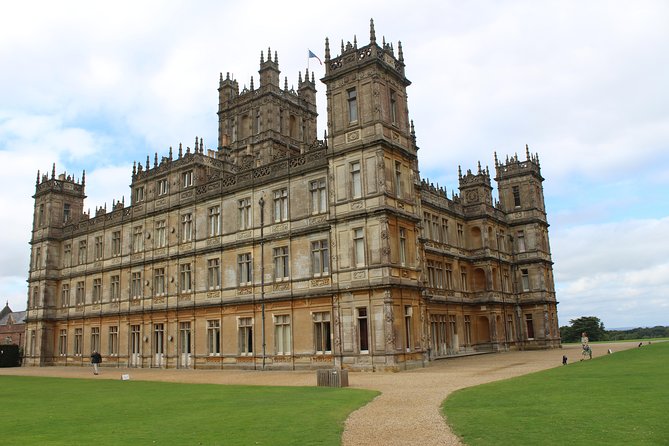 Downton Abbey and Village Small Group Tour from London - Additional Highlights and Practical Details