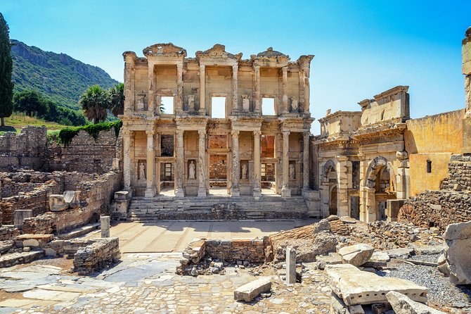 Explore the Best Highlights of Turkey in 10 Days - From the Ancient Ruins of Ephesus to the Lasting Impact of Virgin Mary