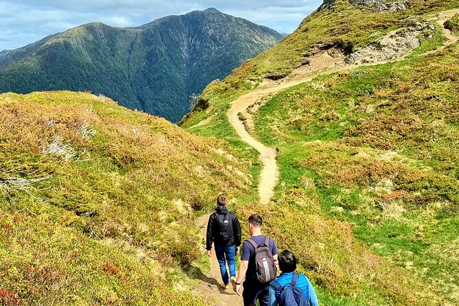 Fjord Hiking - Public tour - Authentic, Personalized, and Beautiful