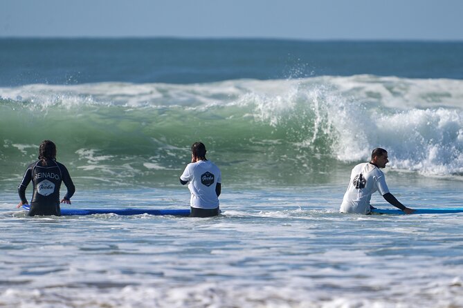 Group Surf Lesson in Costa da Caparica - FAQs