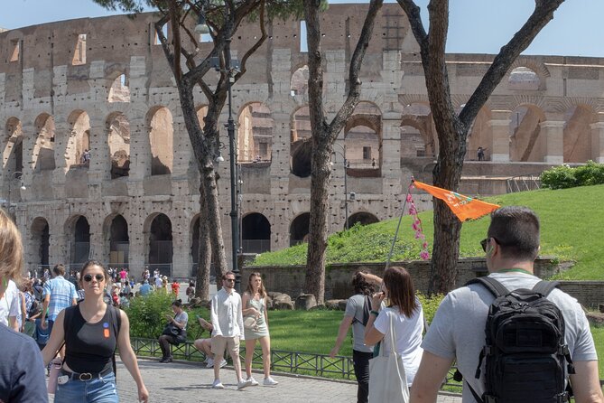 Guided tour of the Colosseum, Roman Forum and Palatine in Spanish - Frequently Asked Questions