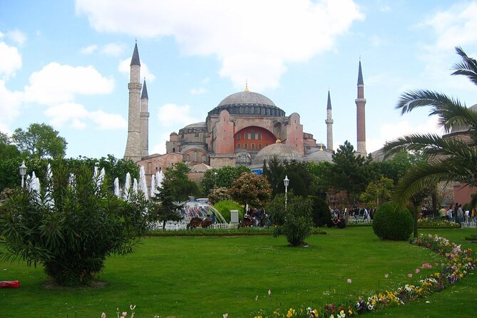 Istanbul: Hagia Sophia & Blue Mosque Guided & Small-Group Tour - FAQ