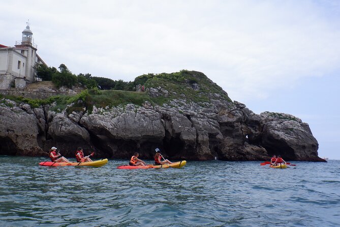 Kayak excursion through the Bay of Santander. - Authentic reviews and traveler insights