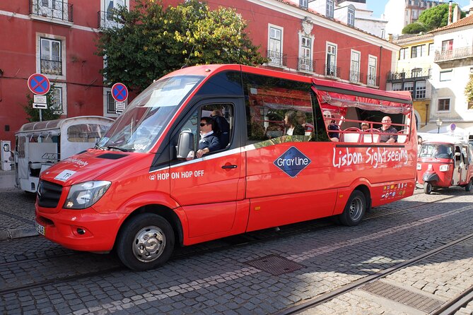 Lisbon Hop On Hop Off Bus and Boat Tour - Logistics and Service