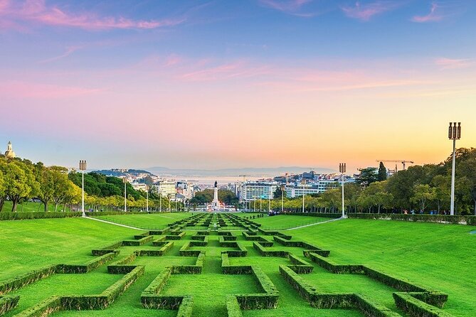 Lisbon Private TukTuk Tour with True Local Guide - FAQ