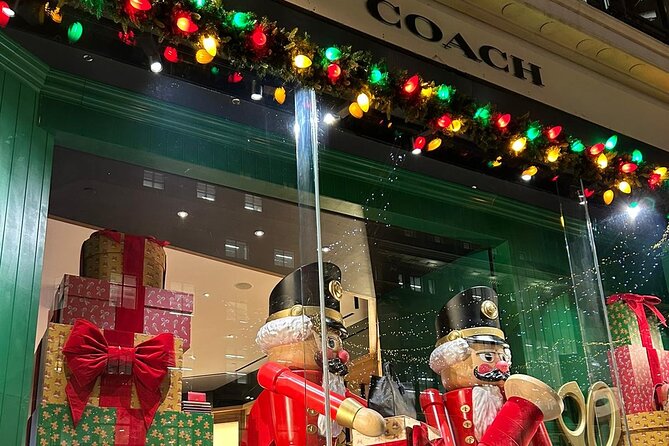 London Magical Christmas Walking Tour with Guide - FAQ