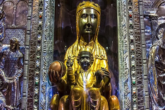 Marvellous Montserrat Private Day Tour : Train & Cable-car tickets Included - Who Should Consider This Tour?