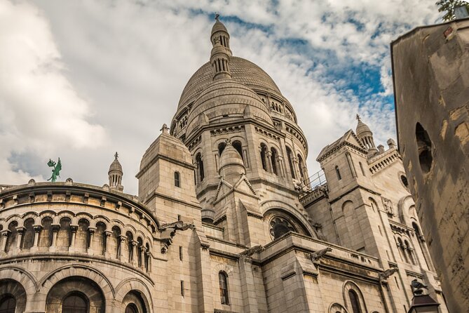 Montmartre Scavenger Hunt and Highlights Self-Guided Tour - FAQ