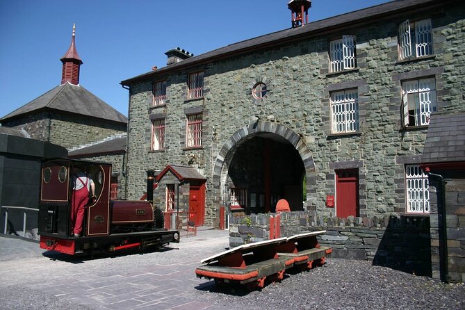North Wales and Caernarfon Castle day-tour from Liverpool - FAQs