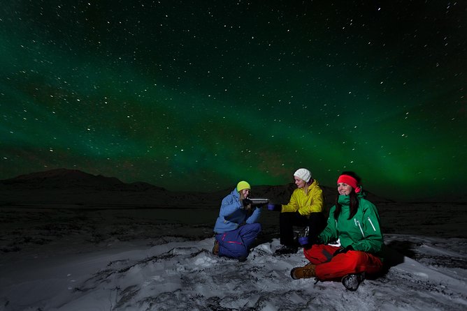 Northern Lights Tour from Reykjavik in a Super Jeep - The Guides: Knowledgeable and Friendly