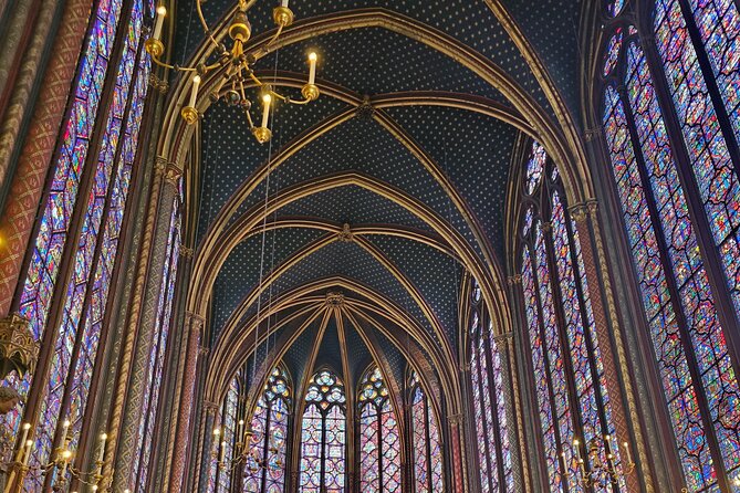 Notre Dame Paris outdoor Tour with Crypt Entry - Practical Tips