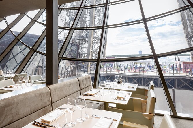 Paris Earliest Lunch at Eiffel Tower Madame Brasserie Restaurant - The Cost and Value