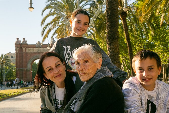 Private and Personalized Photography Adventure in Barcelona - Who Will Benefit Most?