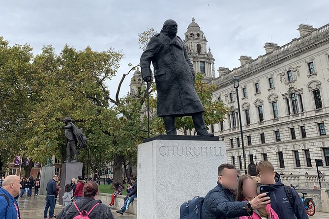 Private Guided Tour of London Landmarks - English or Italian - Practical Considerations