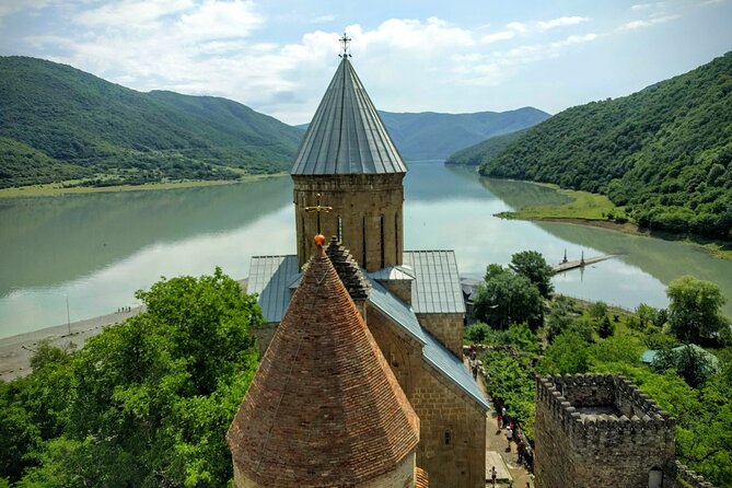 Private Kazbegi Tour: Gergeti, Ananuri & Scenic Views - FAQ