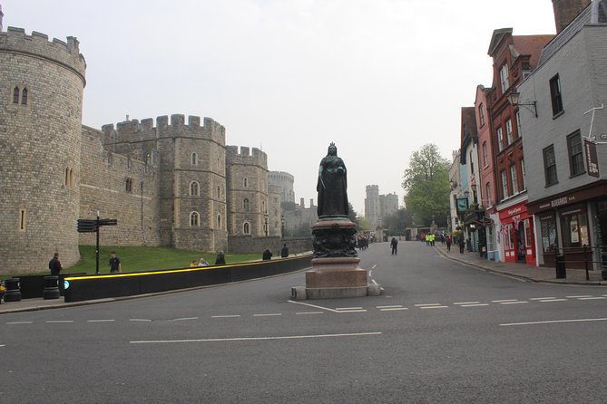 Private One Way or Round Trip Transfer : London to Windsor Castle or LEGOLAND - Is It Worth It?
