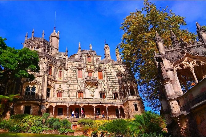 Private tour through the Romantic Sintra & Amazing Cabo da Roca & Cascais - The Sum Up