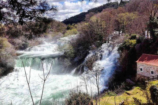 Private tour to Krka waterfalls- Lunch included - FAQ