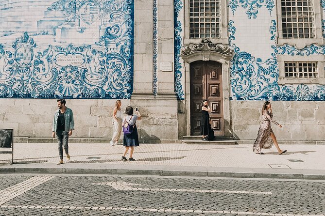 Private Walking Guided Tour to Center of Porto and Gaia - The Overall Experience