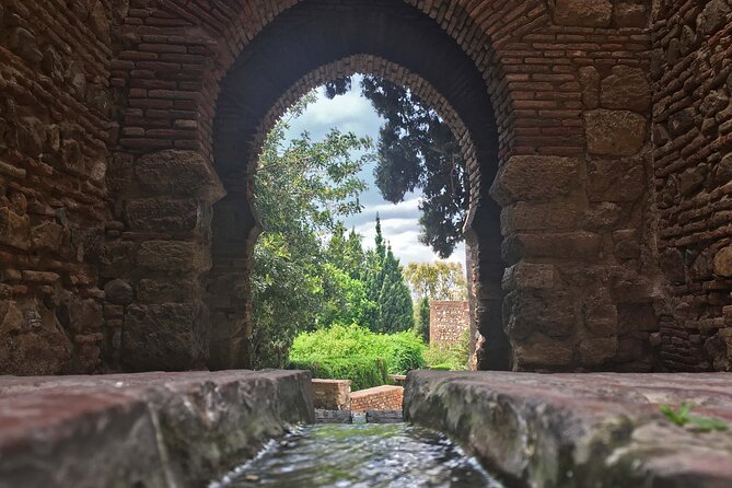 Roman Theatre and Alcazaba of Málaga Tour - The Right Fit for You