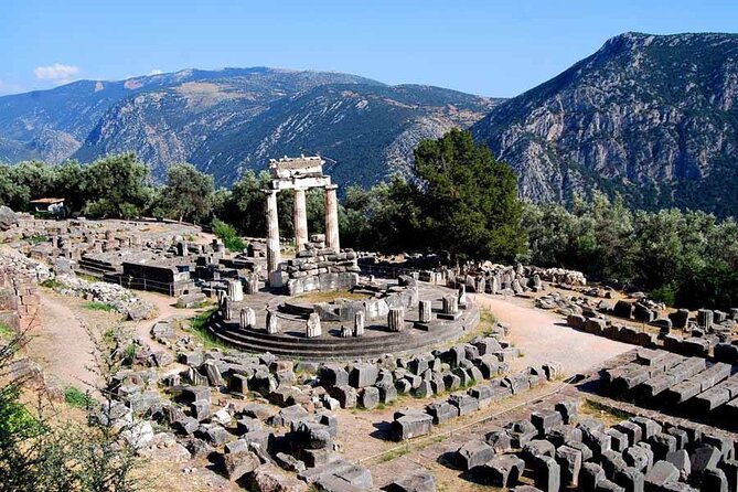 Sacred Delphi & Osios Loukas in a Full Day Private Tour - FAQs