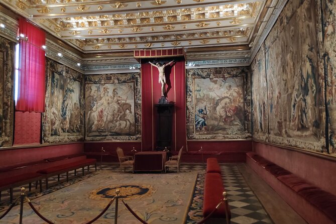 Segovia and Avila Private Tour with Lunch and Hotel Pick up from Madrid - Who Will Love This Tour?