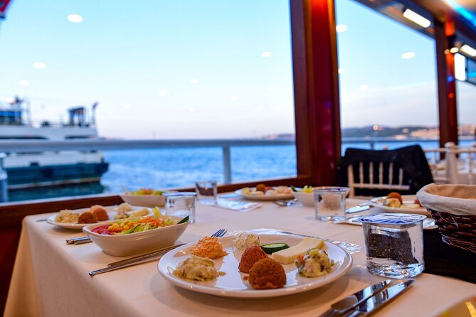 stanbul Bosphorus Dinner Cruise with Traditional Turkish Show - FAQ