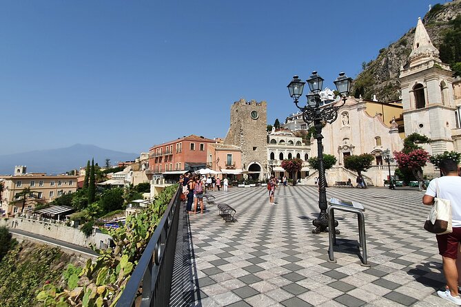 Taormina: A Self-Guided Audio Tour of Sicilys Hilltop Town - Why this tour works well