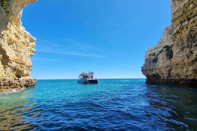 Tour to Benagil Caves and Coastline in Albufeira - FAQs about the Benagil Caves and Coastline Tour