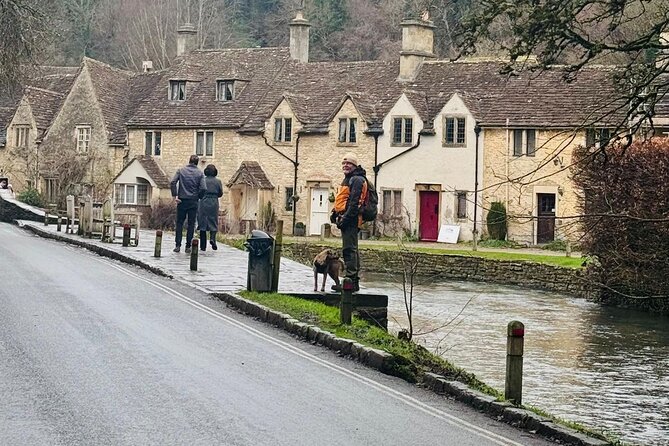 VIP Private Full-Day Tour: London to Cotswolds, Bath & Stonehenge - FAQ