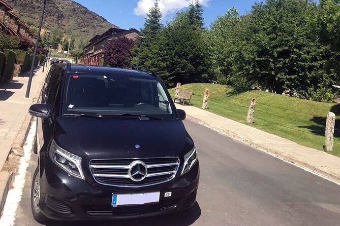 Visit Montserrat 5 hours (1 to 7 passengers) - Flexibility and Booking