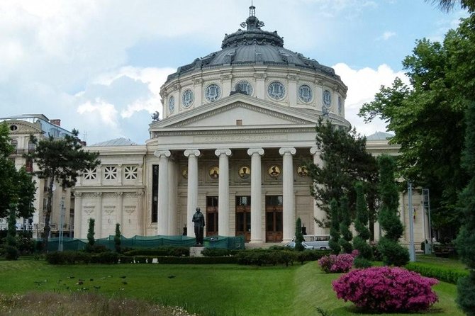 Walking tour of Bucharest - Practical Tips for Participants