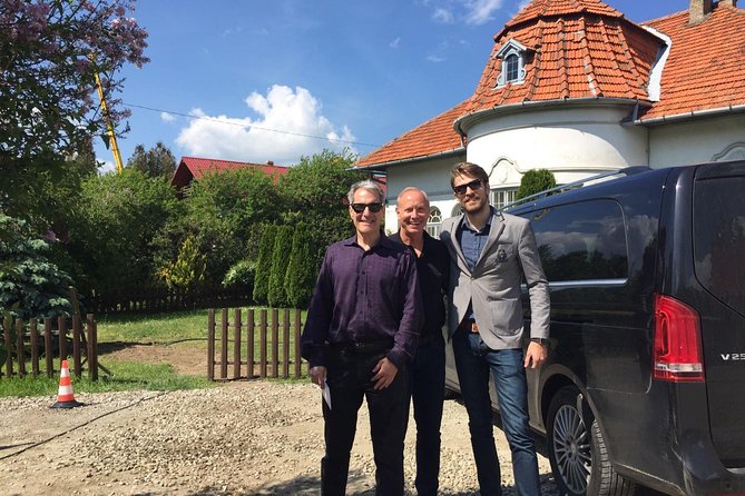 3 Castle:Peles ,Bran,Cantacuzino Tour from Brasov /Hotel pickup - Who Should Book This Tour?