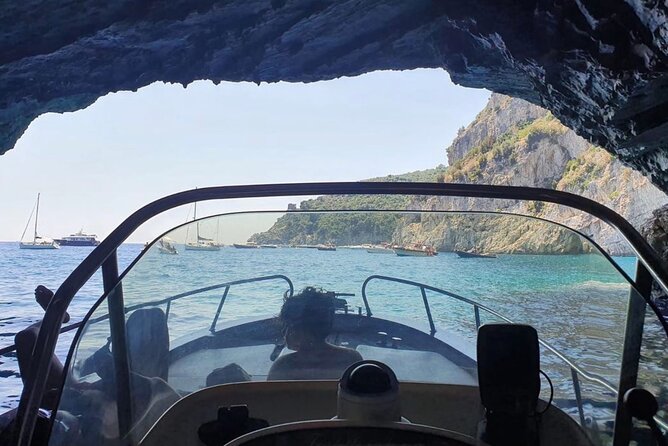 Amalfi Coast Private Tour from Sorrento - Premium 28ft Boat - Who Should Book This Tour?